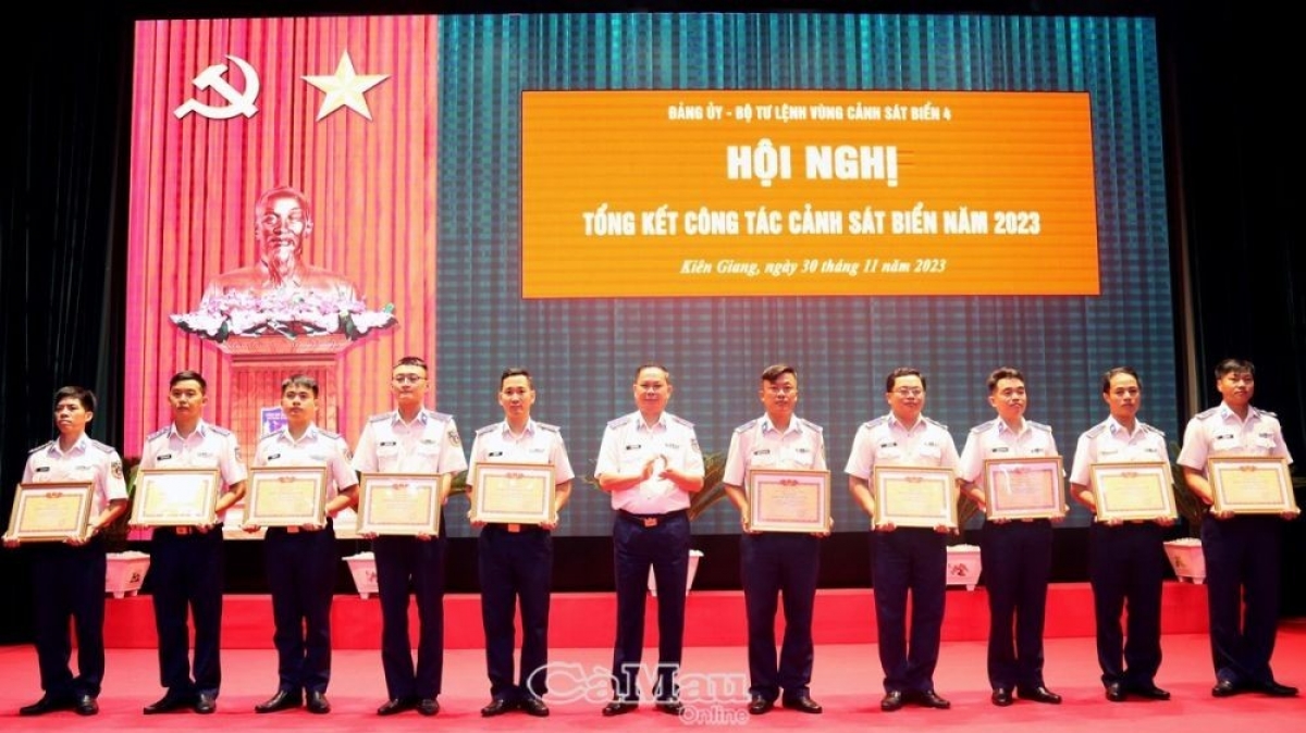 Coast Guard Region 4 Command: Keeping alive Vietnam Coast Guard"s tradition